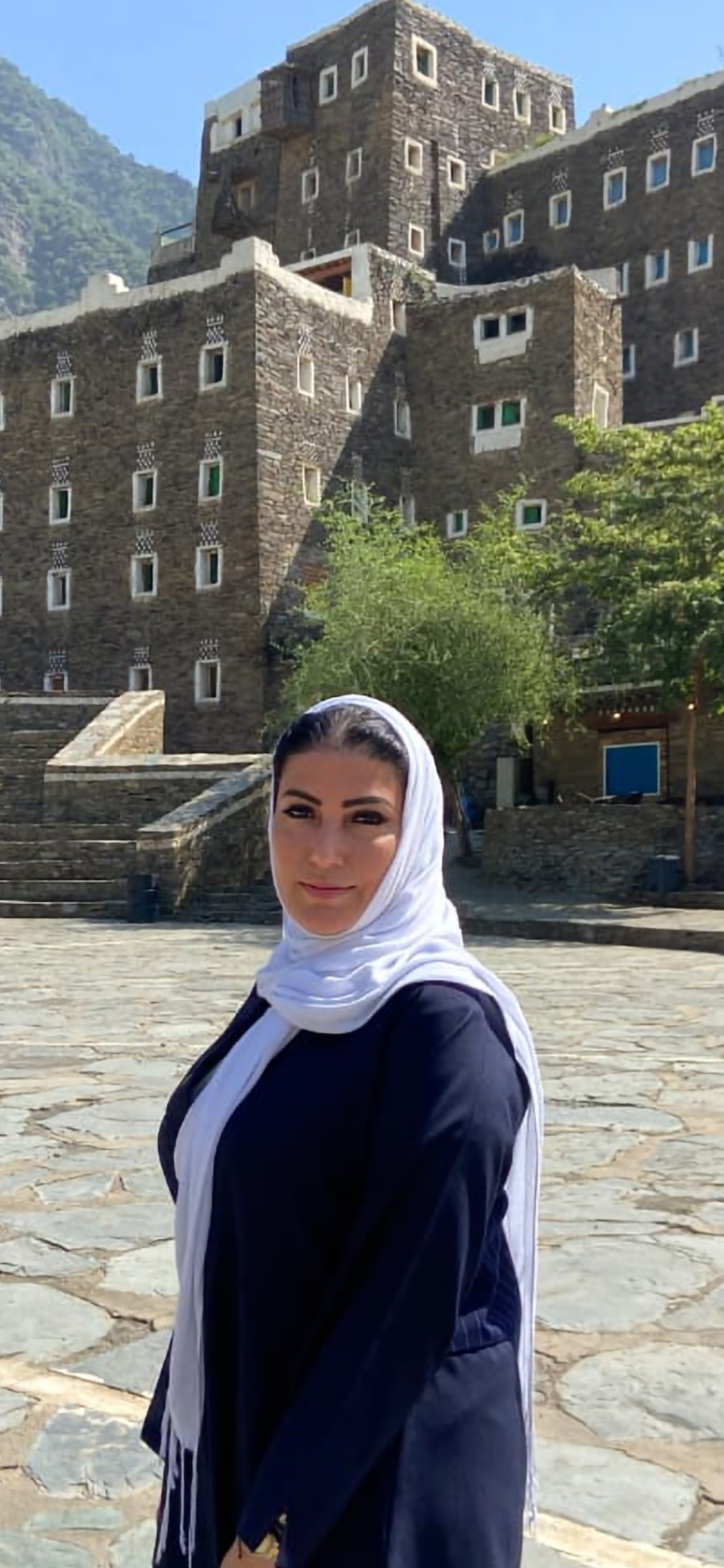 Eman Yanis: A Model for the Next Wave of Female Life Coaches and ...